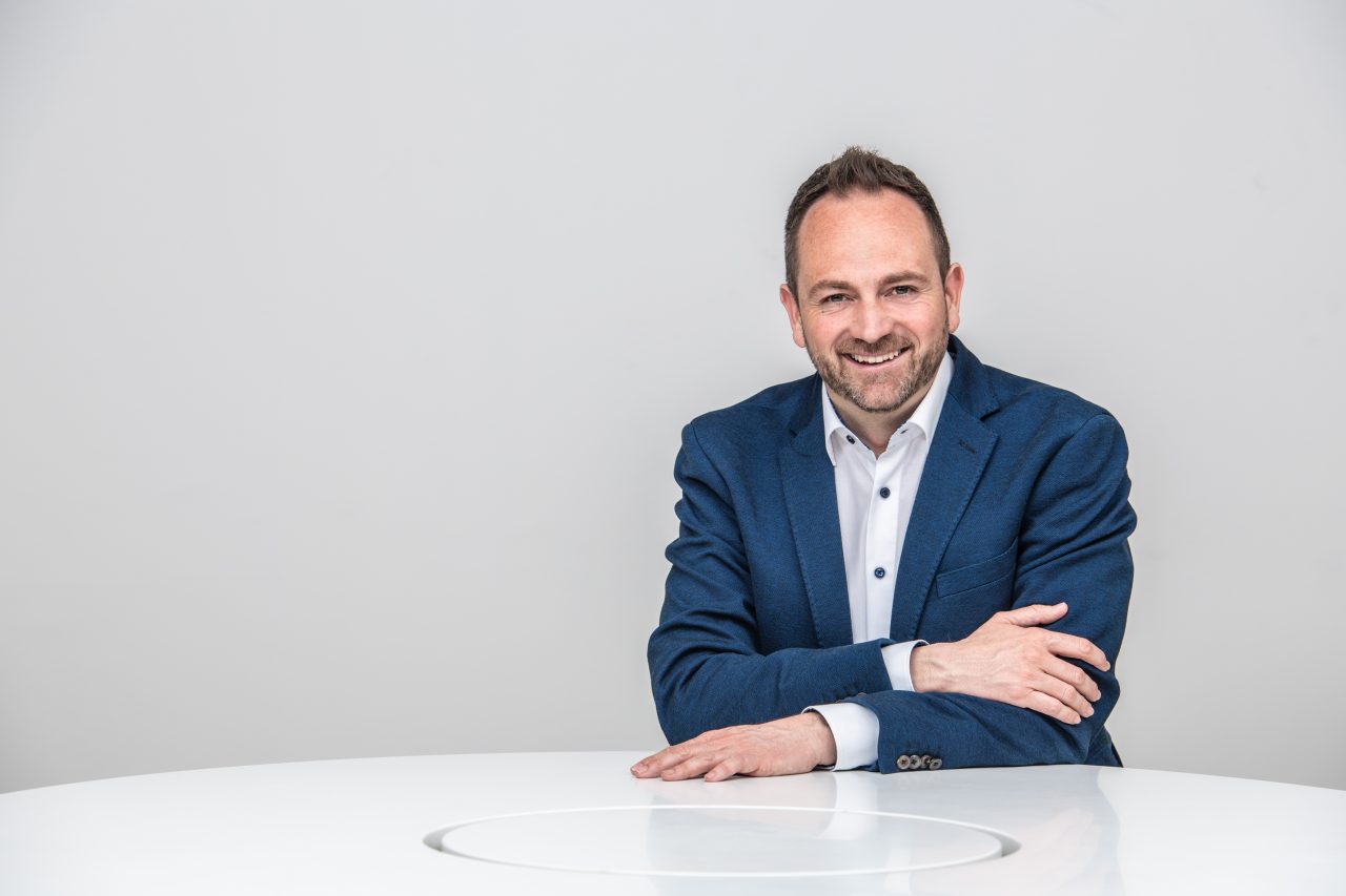 Experte. - Dr. Thorsten Klein